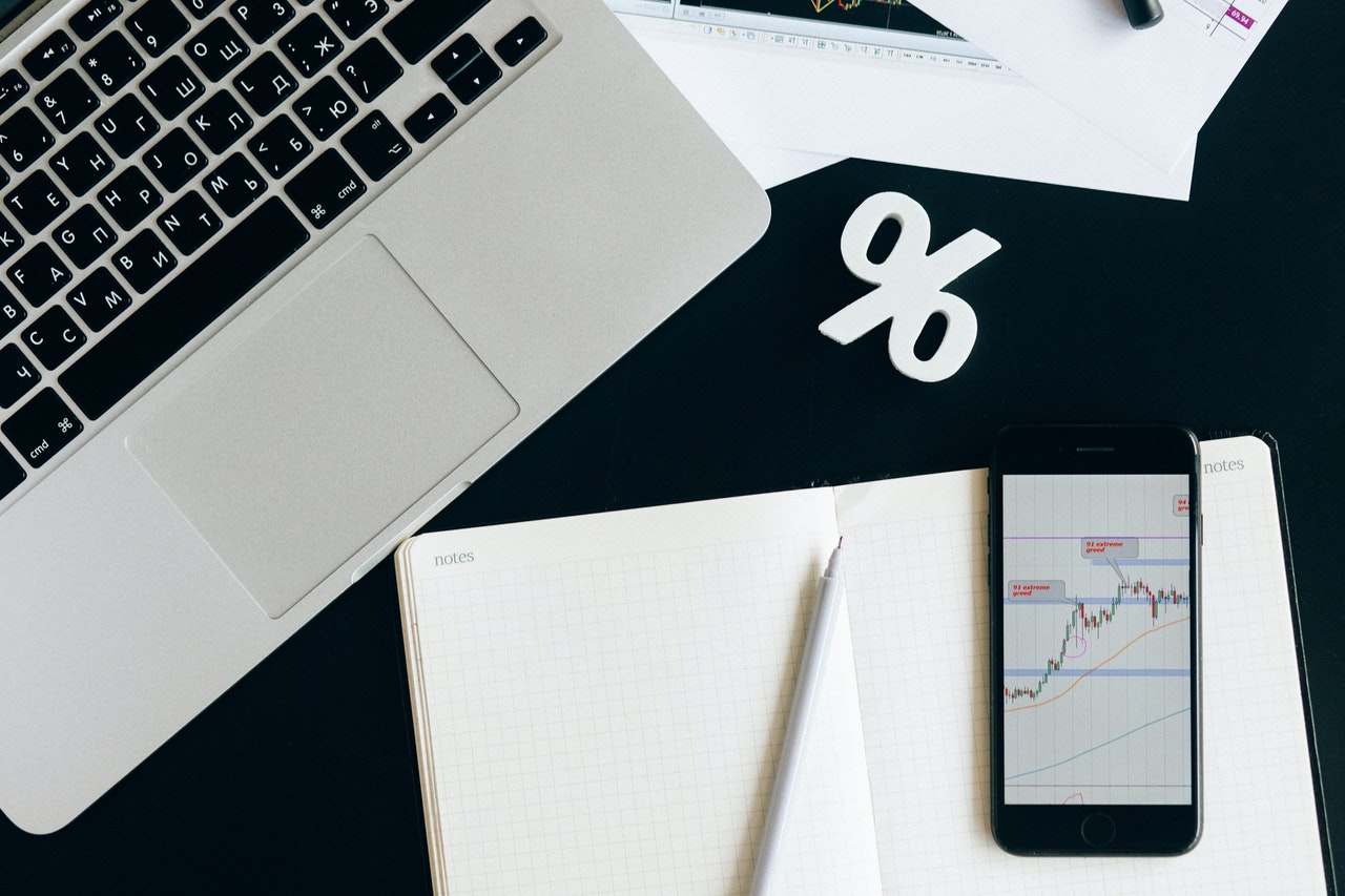Five Apps To Help You Budget The DigiChick Five Apps To Help You Budget The DigiChick